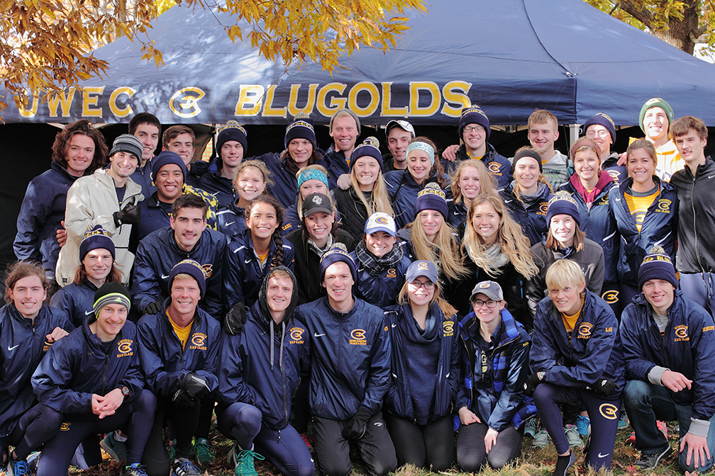 Blugold cross country team places third – The Spectator